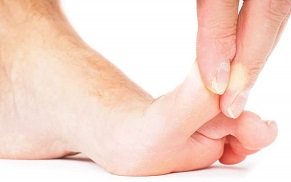 Foot Pain Symptoms & How To Treat Them - Foot Pain Explored